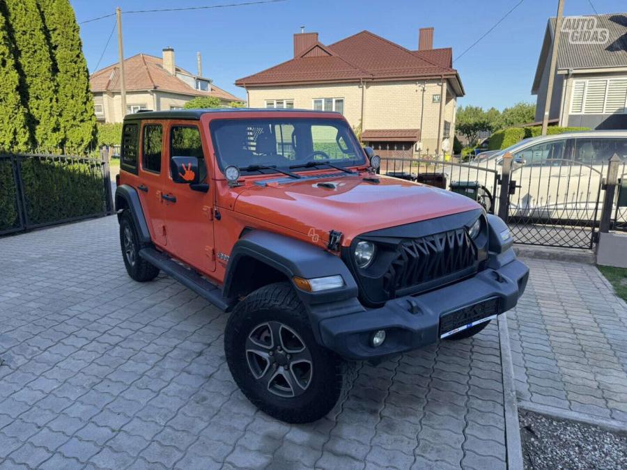 Jeep Wrangler 2019 Šauļi, ar dzinēja tilpumu 3.60 L un nobraukumu 200 tūkst. km par 12950 €, foto 1 vietnē AUTOMOTO.COM.LV