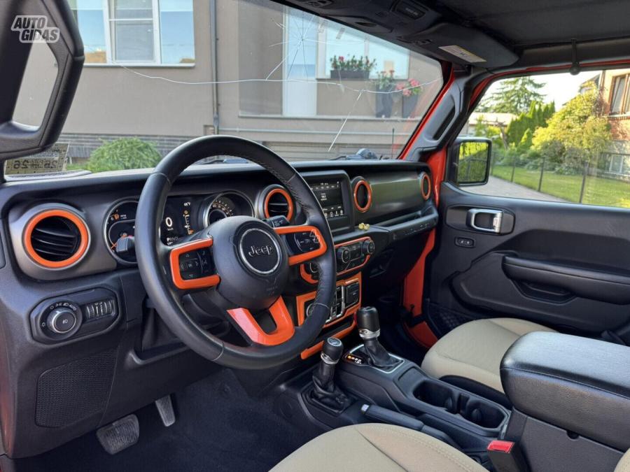 Jeep Wrangler 2019 Šauļi, ar dzinēja tilpumu 3.60 L un nobraukumu 200 tūkst. km par 12950 €, foto 12 vietnē AUTOMOTO.COM.LV