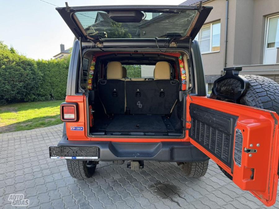 Jeep Wrangler 2019 Šauļi, ar dzinēja tilpumu 3.60 L un nobraukumu 200 tūkst. km par 12950 €, foto 17 vietnē AUTOMOTO.COM.LV