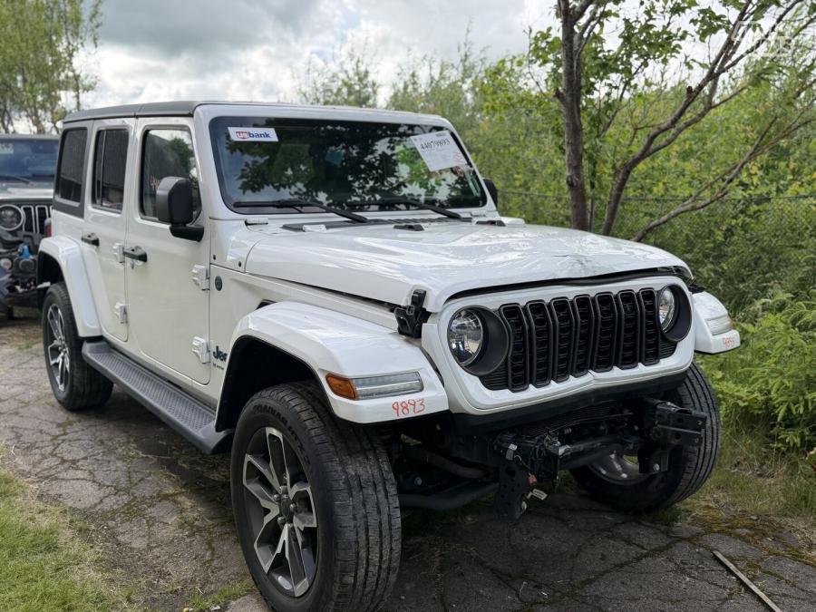 Jeep Wrangler 2024 Šauļi, ar dzinēja tilpumu 2.00 L un nobraukumu 40 tūkst. km par 29400 €, foto 5 vietnē AUTOMOTO.COM.LV