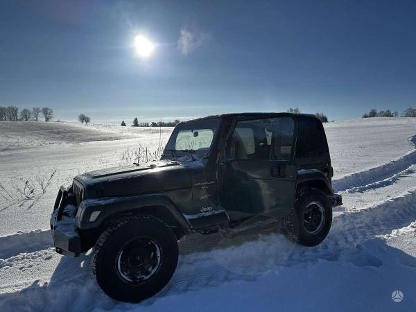 Zaļš Jeep Wrangler 1997 Viļņa, ar dzinēja tilpumu 0.00 L un nobraukumu 149 tūkst. km par 12000 €, foto 7 vietnē AUTOMOTO.COM.LV