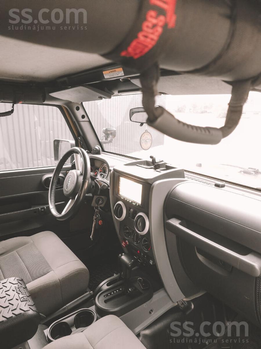 Zaļš Jeep Wrangler 2008 Jelgava, ar dzinēja tilpumu 2.80 L un nobraukumu 161 tūkst. km par 16000 €, foto 15 vietnē AUTOMOTO.COM.LV