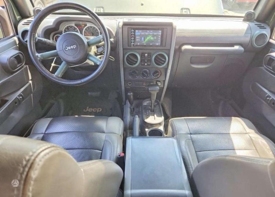 Zaļš Jeep Wrangler 2009 Kauņa, ar dzinēja tilpumu 3.78 L un nobraukumu 294 tūkst. km par 6999 €, foto 8 vietnē AUTOMOTO.COM.LV