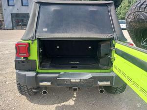 Zaļš Jeep Wrangler 2012 Kelmė, ar dzinēja tilpumu 3.60 L un nobraukumu 142 tūkst. km par 14600 €, foto 9 vietnē AUTOMOTO.COM.LV
