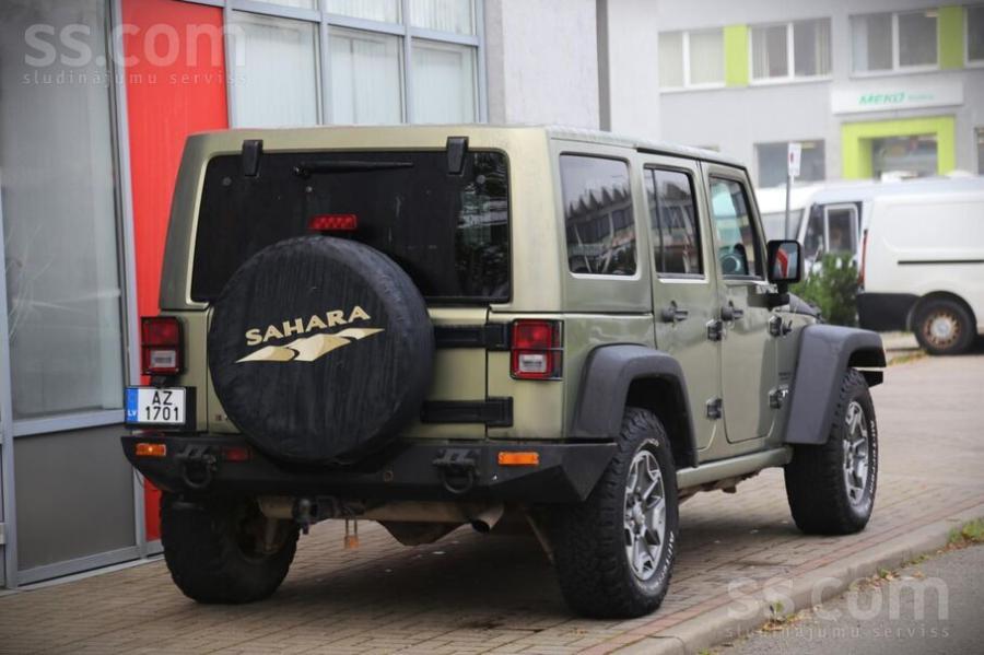 Green Jeep Wrangler 2013 in Riga, with an engine capacity of 3.60 L and mileage of 123 thousand km for 10995 €, photo 7 on AUTOMOTO.COM.LV