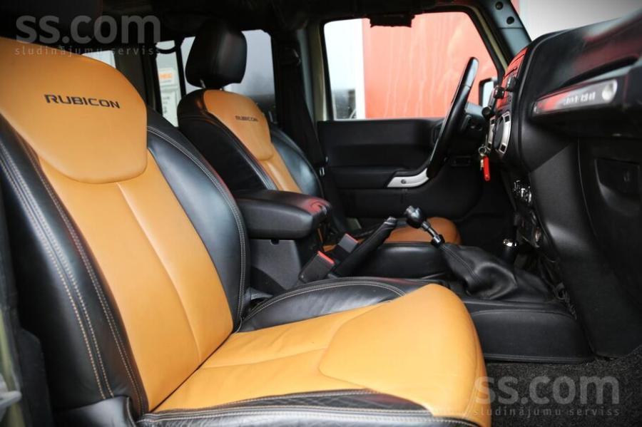 Green Jeep Wrangler 2013 in Riga, with an engine capacity of 3.60 L and mileage of 123 thousand km for 10995 €, photo 11 on AUTOMOTO.COM.LV