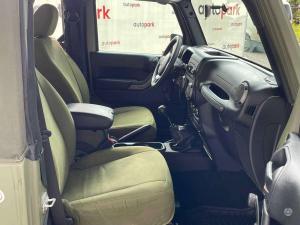 Zaļš Jeep Wrangler 2018 Viļņa, ar dzinēja tilpumu 3.60 L un nobraukumu 8 tūkst. km par 28900 €, foto 8 vietnē AUTOMOTO.COM.LV