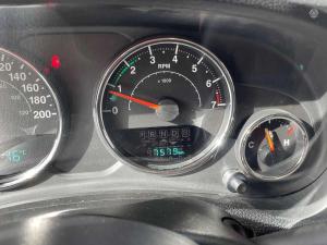 Zaļš Jeep Wrangler 2018 Viļņa, ar dzinēja tilpumu 3.60 L un nobraukumu 8 tūkst. km par 28900 €, foto 13 vietnē AUTOMOTO.COM.LV