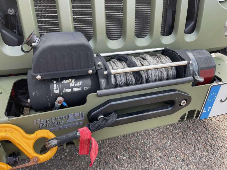 Zaļš Jeep Wrangler 2018 Viļņa, ar dzinēja tilpumu 3.60 L un nobraukumu 8 tūkst. km par 28900 €, foto 16 vietnē AUTOMOTO.COM.LV