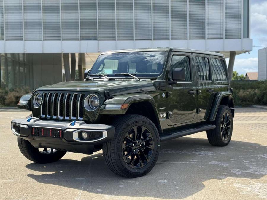Zaļš Jeep Wrangler 2022 Viļņa, ar dzinēja tilpumu 2.00 L un nobraukumu 70 tūkst. km par 36300 €, foto 3 vietnē AUTOMOTO.COM.LV