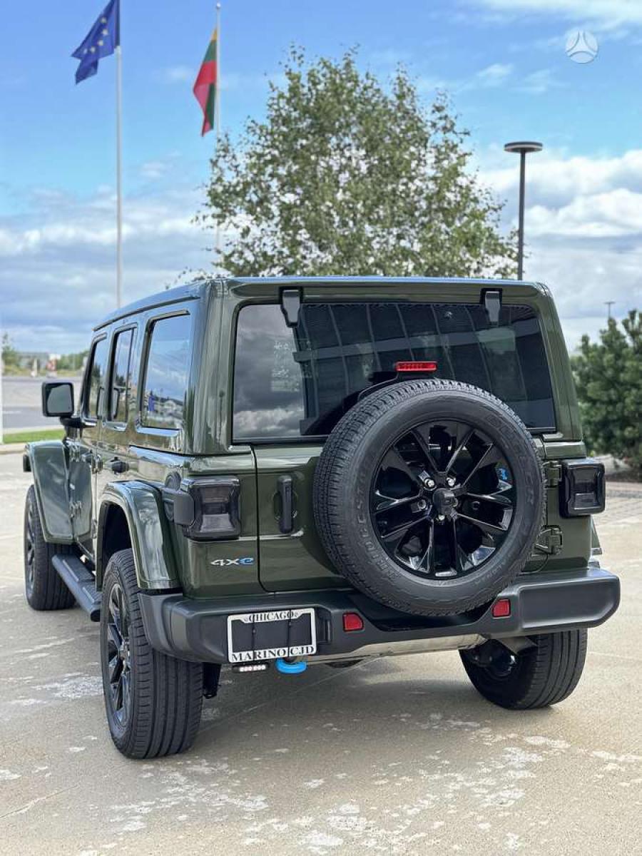 Zaļš Jeep Wrangler 2022 Viļņa, ar dzinēja tilpumu 2.00 L un nobraukumu 70 tūkst. km par 36300 €, foto 8 vietnē AUTOMOTO.COM.LV
