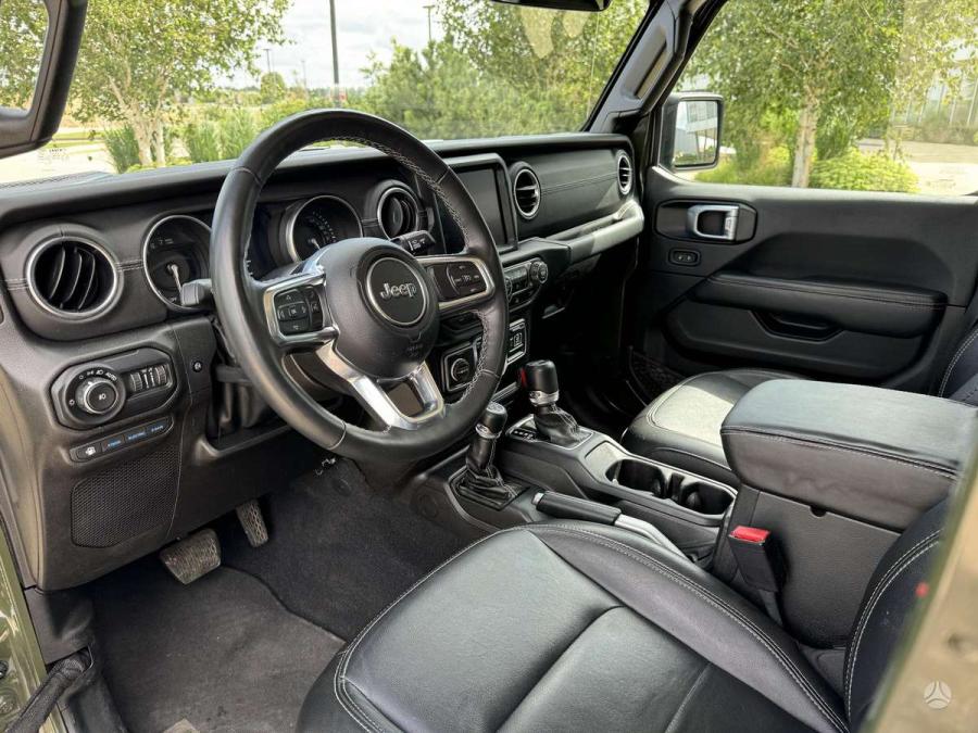 Zaļš Jeep Wrangler 2022 Viļņa, ar dzinēja tilpumu 2.00 L un nobraukumu 70 tūkst. km par 36300 €, foto 19 vietnē AUTOMOTO.COM.LV