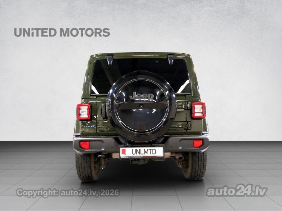 Green Jeep Wrangler 2021 in Tallinn, with an engine capacity of 2.00 L and mileage of 56 thousand km for 42990 €, photo 13 on AUTOMOTO.COM.LV