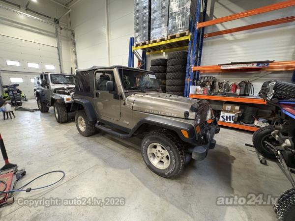 Grey Jeep Wrangler 2004 in Tallinn, with an engine capacity of 4.00 L and mileage of 160 thousand km for 8000 €, photo 1 on AUTOMOTO.COM.LV