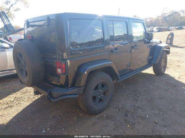 Pelēks Jeep Wrangler 2012 Klaipėda, ar dzinēja tilpumu 3.60 L un nobraukumu 206 tūkst. km par 12500 €, foto 4 vietnē AUTOMOTO.COM.LV