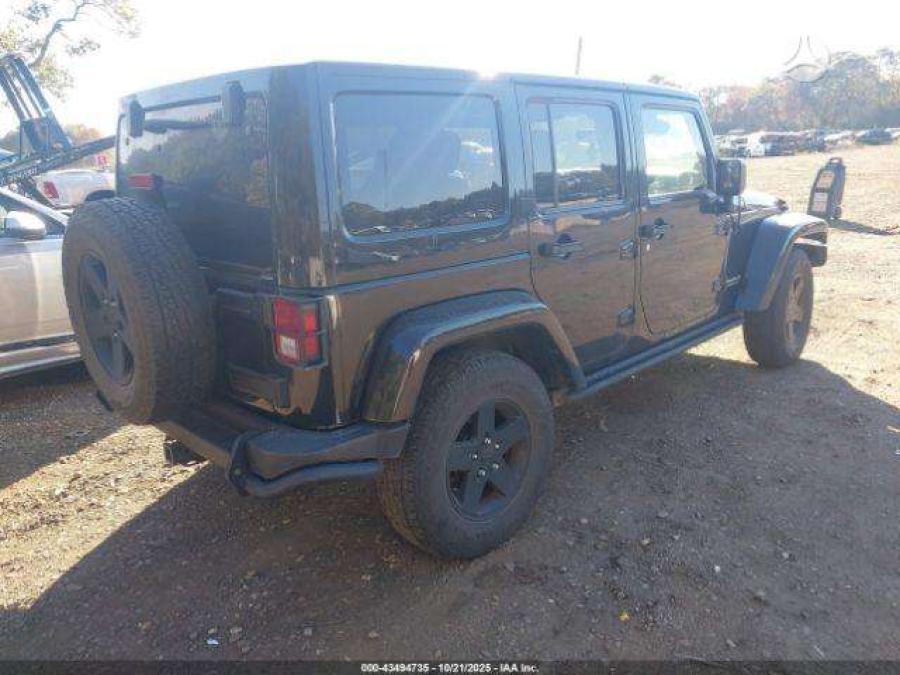 Grey Jeep Wrangler 2012 in Klaipeda, with an engine capacity of 3.60 L and mileage of 206 thousand km for 12500 €, photo 4 on AUTOMOTO.COM.LV