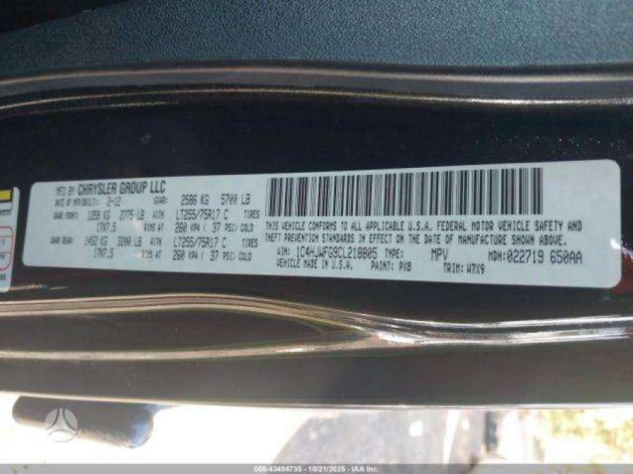 Grey Jeep Wrangler 2012 in Klaipeda, with an engine capacity of 3.60 L and mileage of 206 thousand km for 12500 €, photo 9 on AUTOMOTO.COM.LV