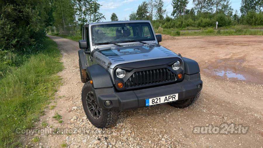 Pelēks Jeep Wrangler 2012 Tartu, ar dzinēja tilpumu 2.80 L un nobraukumu 220 tūkst. km par 24900 €, foto 7 vietnē AUTOMOTO.COM.LV