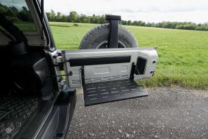 Grey Jeep Wrangler 2012 in Vilnius, with an engine capacity of 2.78 L and mileage of 197 thousand km for 22900 €, photo 18 on AUTOMOTO.COM.LV