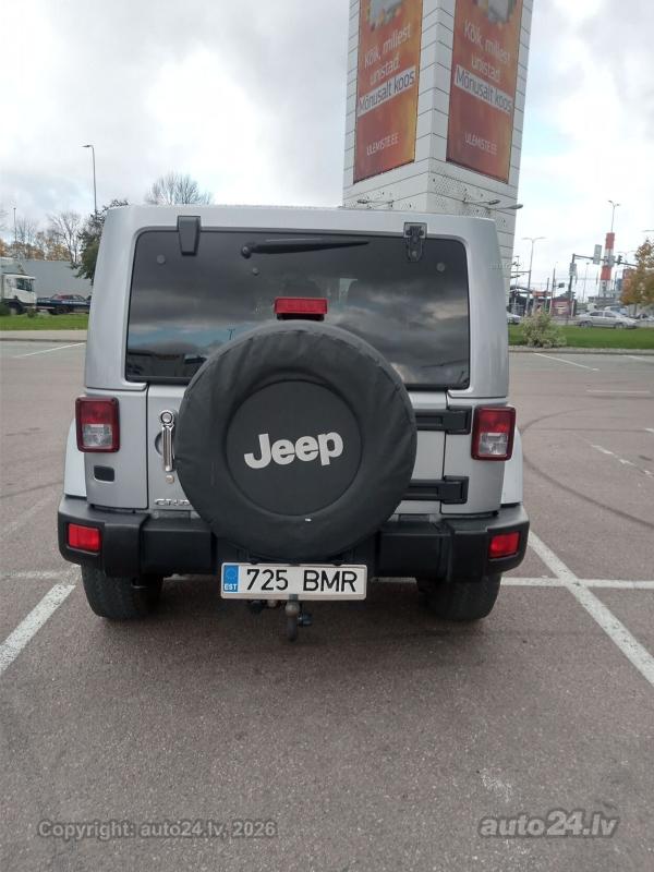 Pelēks Jeep Wrangler 2014 Tallina, ar dzinēja tilpumu 2.80 L un nobraukumu 76 tūkst. km par 27500 €, foto 2 vietnē AUTOMOTO.COM.LV