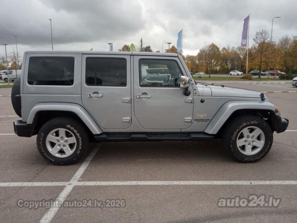 Pelēks Jeep Wrangler 2014 Tallina, ar dzinēja tilpumu 2.80 L un nobraukumu 76 tūkst. km par 27500 €, foto 3 vietnē AUTOMOTO.COM.LV