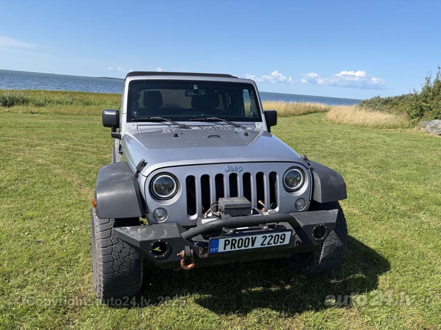 Grey Jeep Wrangler 2014 in Tallinn, with an engine capacity of 3.60 L and mileage of 0 thousand km for 19600 €, photo 1 on AUTOMOTO.COM.LV