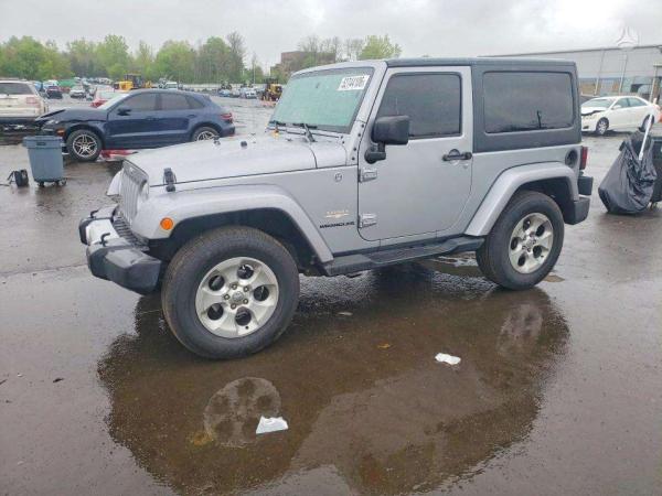 Grey Jeep Wrangler 2014 in Klaipeda, with an engine capacity of 3.60 L and mileage of 130 thousand km for 6250 €, photo 1 on AUTOMOTO.COM.LV