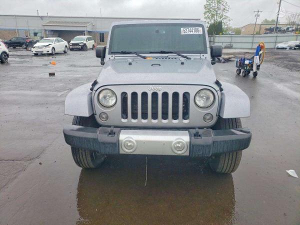 Grey Jeep Wrangler 2014 in Klaipeda, with an engine capacity of 3.60 L and mileage of 130 thousand km for 6250 €, photo 6 on AUTOMOTO.COM.LV