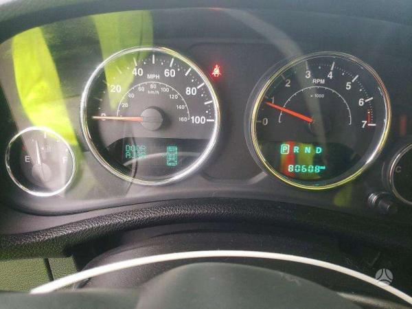 Grey Jeep Wrangler 2014 in Klaipeda, with an engine capacity of 3.60 L and mileage of 130 thousand km for 6250 €, photo 10 on AUTOMOTO.COM.LV