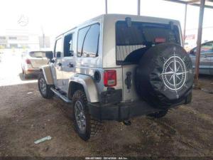 Pelēks Jeep Wrangler 2015 Klaipėda, ar dzinēja tilpumu 3.60 L un nobraukumu 90 tūkst. km par 10000 €, foto 4 vietnē AUTOMOTO.COM.LV
