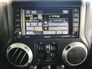 Pelēks Jeep Wrangler 2017 Viļņa, ar dzinēja tilpumu 3.60 L un nobraukumu 93 tūkst. km par 24990 €, foto 13 vietnē AUTOMOTO.COM.LV