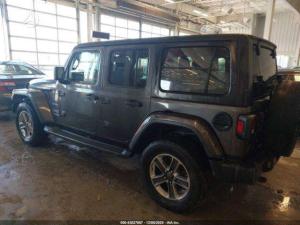 Pelēks Jeep Wrangler 2019 Klaipėda, ar dzinēja tilpumu 2.00 L un nobraukumu 149 tūkst. km par 8700 €, foto 14 vietnē AUTOMOTO.COM.LV