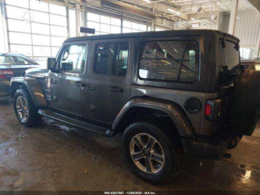 Pelēks Jeep Wrangler 2019 Klaipėda, ar dzinēja tilpumu 2.00 L un nobraukumu 149 tūkst. km par 8700 €, foto 14 vietnē AUTOMOTO.COM.LV