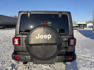 Grey Jeep Wrangler 2019 in Siauliai, with an engine capacity of 2.14 L and mileage of 219 thousand km for 20900 €, photo 6 on AUTOMOTO.COM.LV