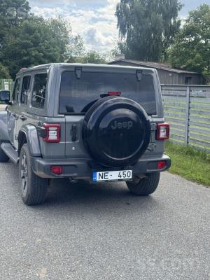 Grey Jeep Wrangler 2019 in Riga, with an engine capacity of 2.00 L and mileage of 95 thousand km for 40500 €, photo 3 on AUTOMOTO.COM.LV