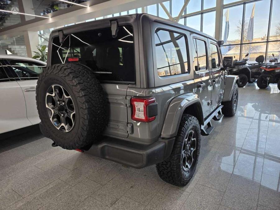 Pelēks Jeep Wrangler 2020 Šauļi, ar dzinēja tilpumu 3.60 L un nobraukumu 45 tūkst. km par 39950 €, foto 7 vietnē AUTOMOTO.COM.LV