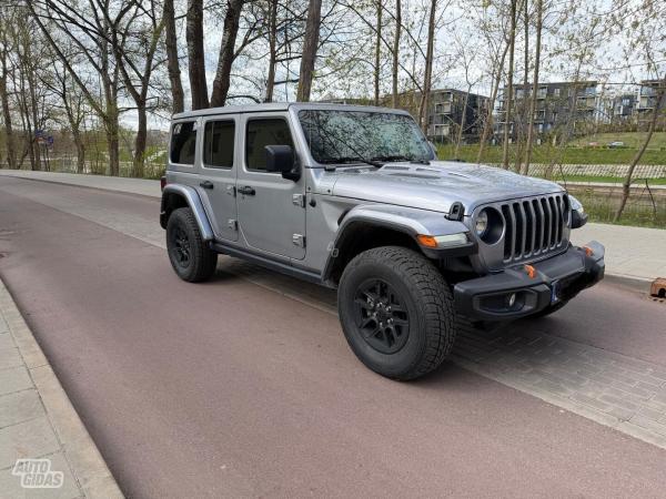 Grey Jeep Wrangler 2020 in Vilnius, with an engine capacity of 3.60 L and mileage of 38 thousand km for 37900 €, photo 7 on AUTOMOTO.COM.LV