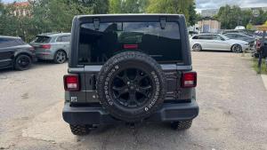 Grey Jeep Wrangler 2020 in Ukmerge, with an engine capacity of 3.60 L and mileage of 68 thousand km for 13450 €, photo 3 on AUTOMOTO.COM.LV