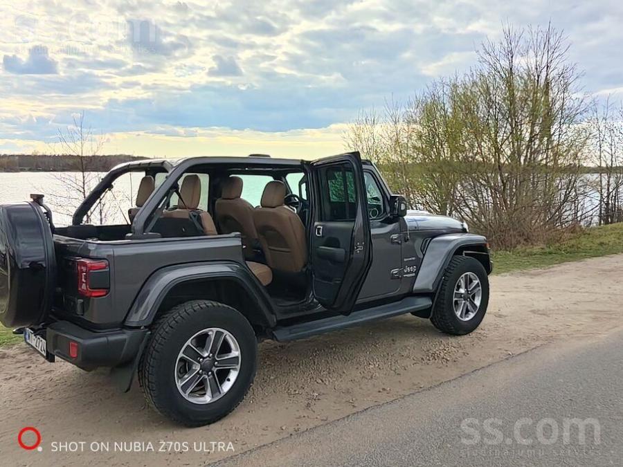 Pelēks Jeep Wrangler 2021 Rīga, ar dzinēja tilpumu 2.00 L un nobraukumu 50 tūkst. km par 42600 €, foto 5 vietnē AUTOMOTO.COM.LV