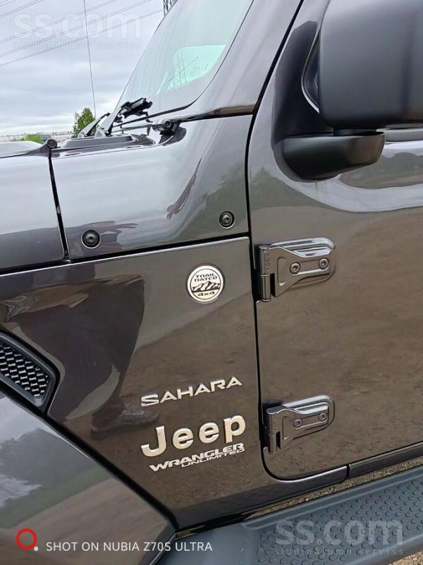 Pelēks Jeep Wrangler 2021 Rīga, ar dzinēja tilpumu 2.00 L un nobraukumu 50 tūkst. km par 42600 €, foto 10 vietnē AUTOMOTO.COM.LV