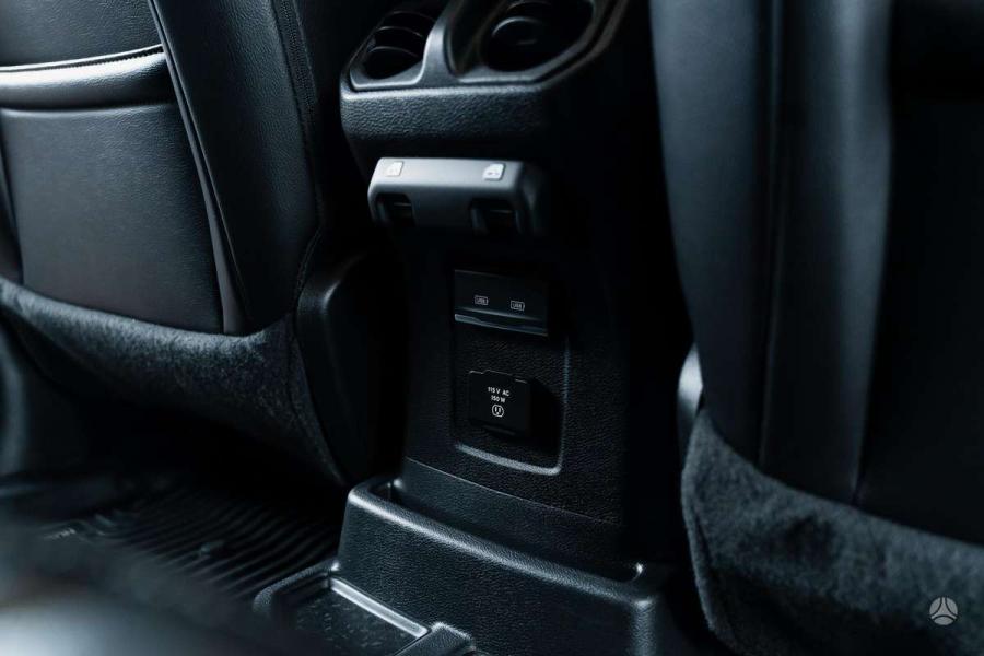 Pelēks Jeep Wrangler 2021 Viļņa, ar dzinēja tilpumu 2.99 L un nobraukumu 42 tūkst. km par 45000 €, foto 23 vietnē AUTOMOTO.COM.LV