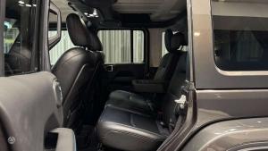 Grey Jeep Wrangler 2022 in Riga, with an engine capacity of 2.00 L and mileage of 85 thousand km for 69990 €, photo 21 on AUTOMOTO.COM.LV