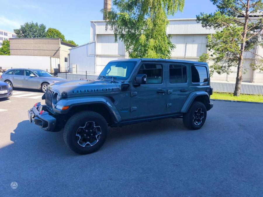 Grey Jeep Wrangler 2022 in Kaunas, with an engine capacity of 2.00 L and mileage of 74 thousand km for 46950 €, photo 4 on AUTOMOTO.COM.LV