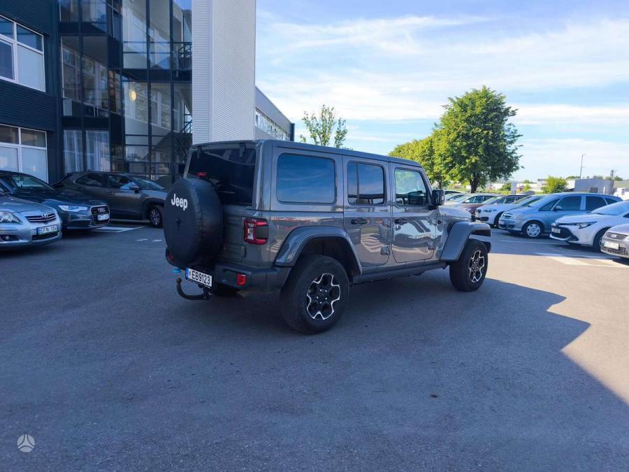 Grey Jeep Wrangler 2022 in Kaunas, with an engine capacity of 2.00 L and mileage of 74 thousand km for 46950 €, photo 5 on AUTOMOTO.COM.LV