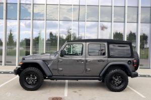Grey Jeep Wrangler 2024 in Vilnius, with an engine capacity of 3.60 L and mileage of 15 thousand km for 37999 €, photo 9 on AUTOMOTO.COM.LV