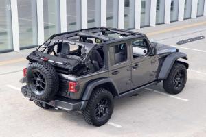 Grey Jeep Wrangler 2024 in Vilnius, with an engine capacity of 3.60 L and mileage of 15 thousand km for 37999 €, photo 13 on AUTOMOTO.COM.LV