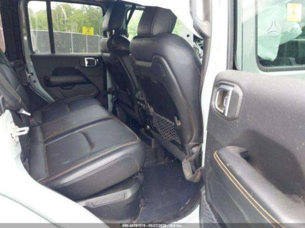 Grey Jeep Wrangler 2024 in Klaipeda, with an engine capacity of 2.00 L and mileage of 90 thousand km for 12300 €, photo 9 on AUTOMOTO.COM.LV