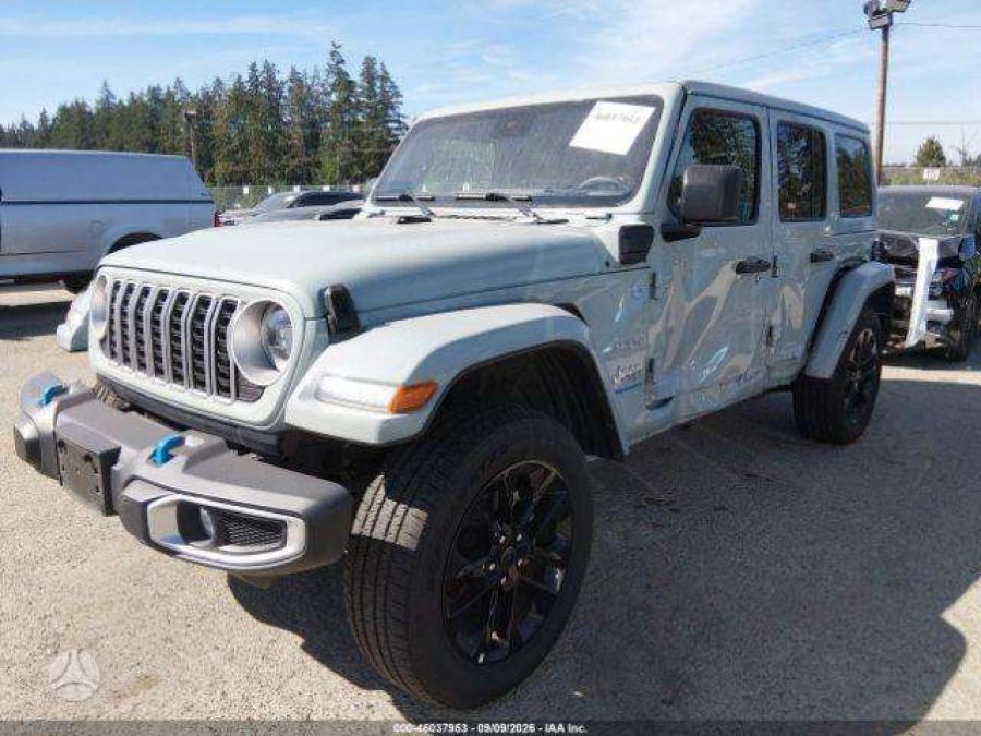 Pelēks Jeep Wrangler 2024 Klaipėda, ar dzinēja tilpumu 2.00 L un nobraukumu 72 tūkst. km par 19500 €, foto 3 vietnē AUTOMOTO.COM.LV