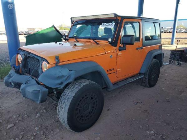 Orange Jeep Wrangler 2012 in Klaipeda, with an engine capacity of 3.60 L and mileage of 185 thousand km for 12200 €, photo 1 on AUTOMOTO.COM.LV