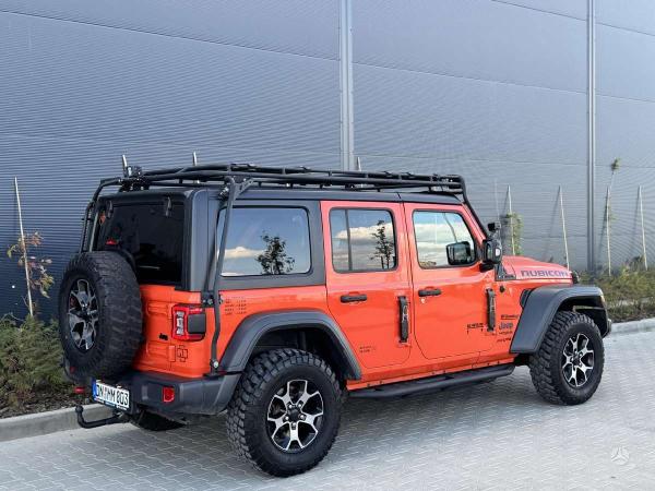 Orange Jeep Wrangler 2019 in Vilnius, with an engine capacity of 2.20 L and mileage of 119 thousand km for 34950 €, photo 4 on AUTOMOTO.COM.LV